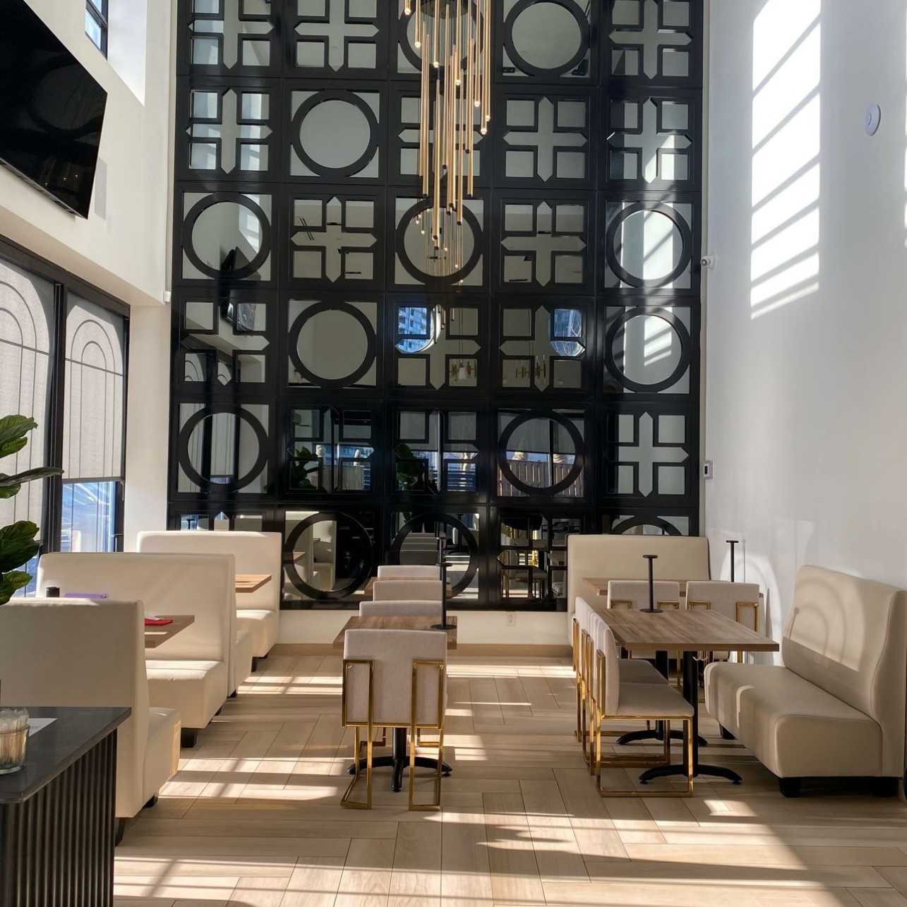 Meeting Room | Toronto | Lume Kitchen and Lounge - 998