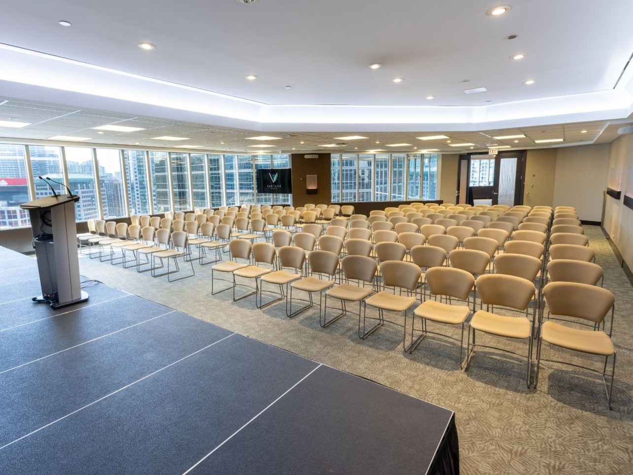 Meeting Room | Toronto | Conservatory (C1) - 1446